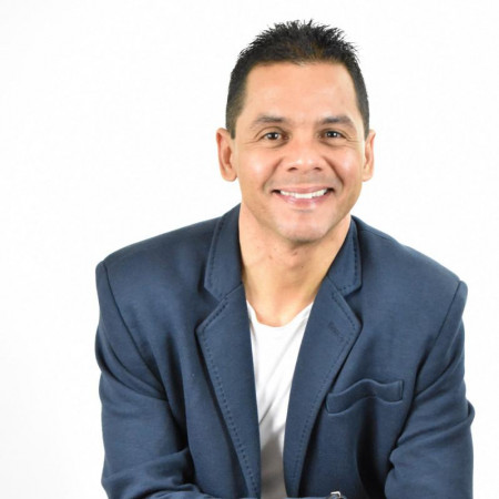 Andrés Enrique Zuleta | Conferencista | Mentes a la Carta