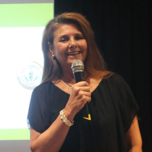 Aurora Luque | Conferencista | Mentes a la Carta