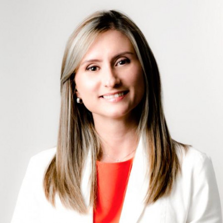 Maria Emma Martinez | Conferencista | Mentes a la Carta