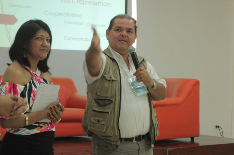 JAIRO NAVARRO JAIMES | Conferencista | Mentes a la Carta